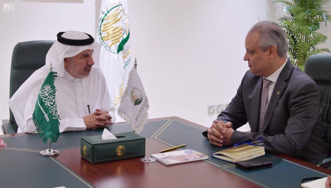 KSrelief Chief Receives UNHCR Regional Representative to GCC