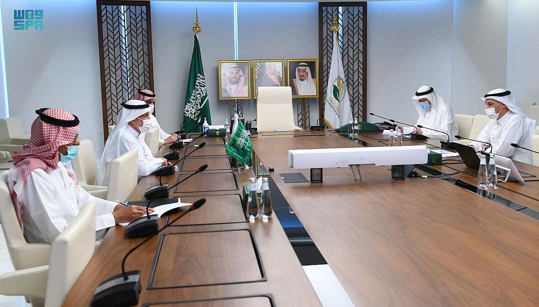 Dr. Abdullah Al-Rabiah rencontre le président du groupe de la Banque ...