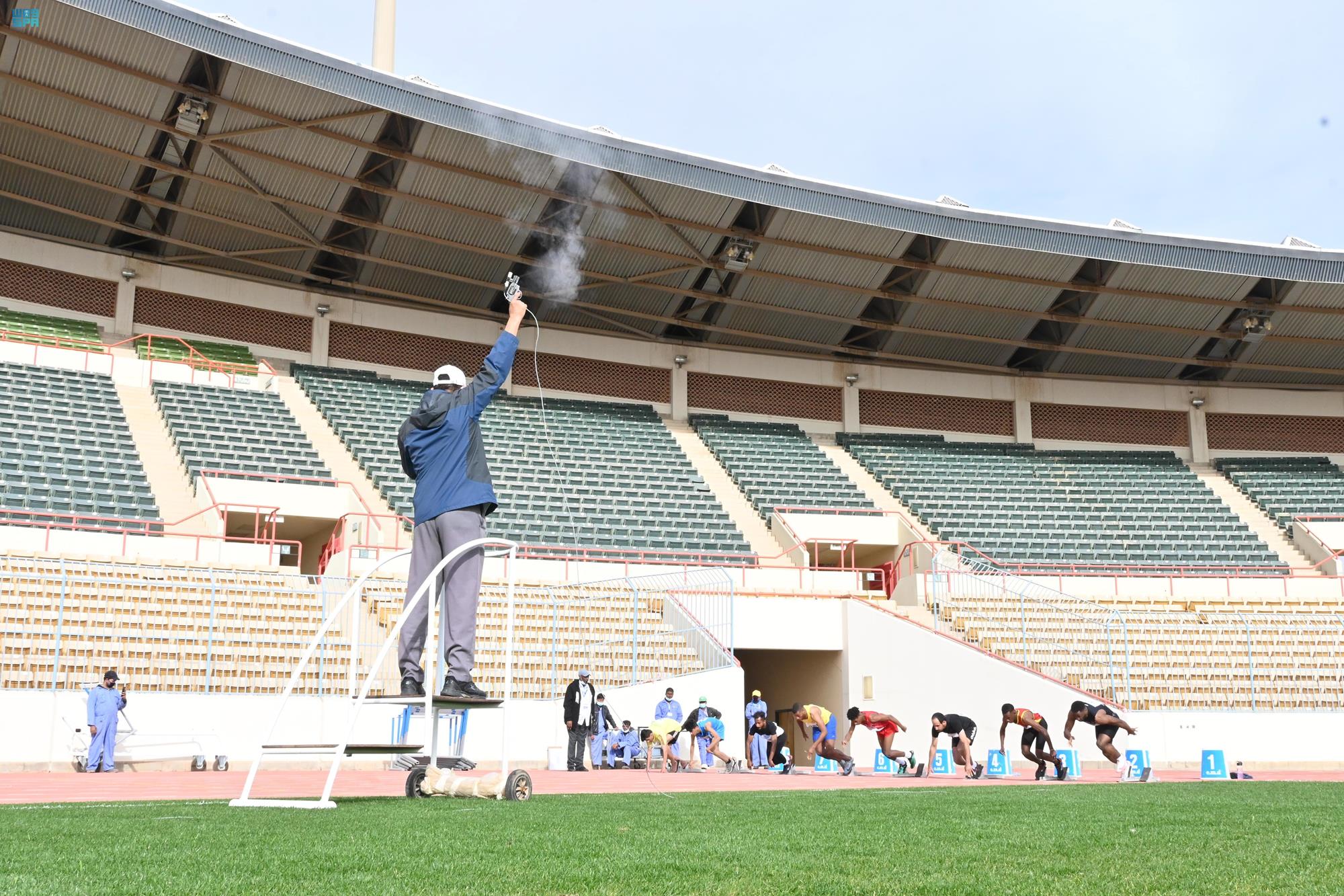 رياضي / انطلاق مسابقة ملتقى " أبطال المناطق " لألعاب القوى للدرجة ...