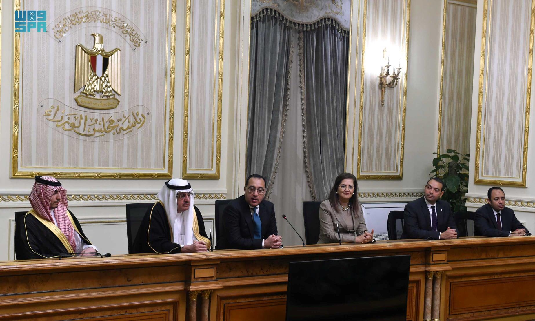 Saudi Arabia, Egypt Sign Agreement on PIF Investment in Egypt