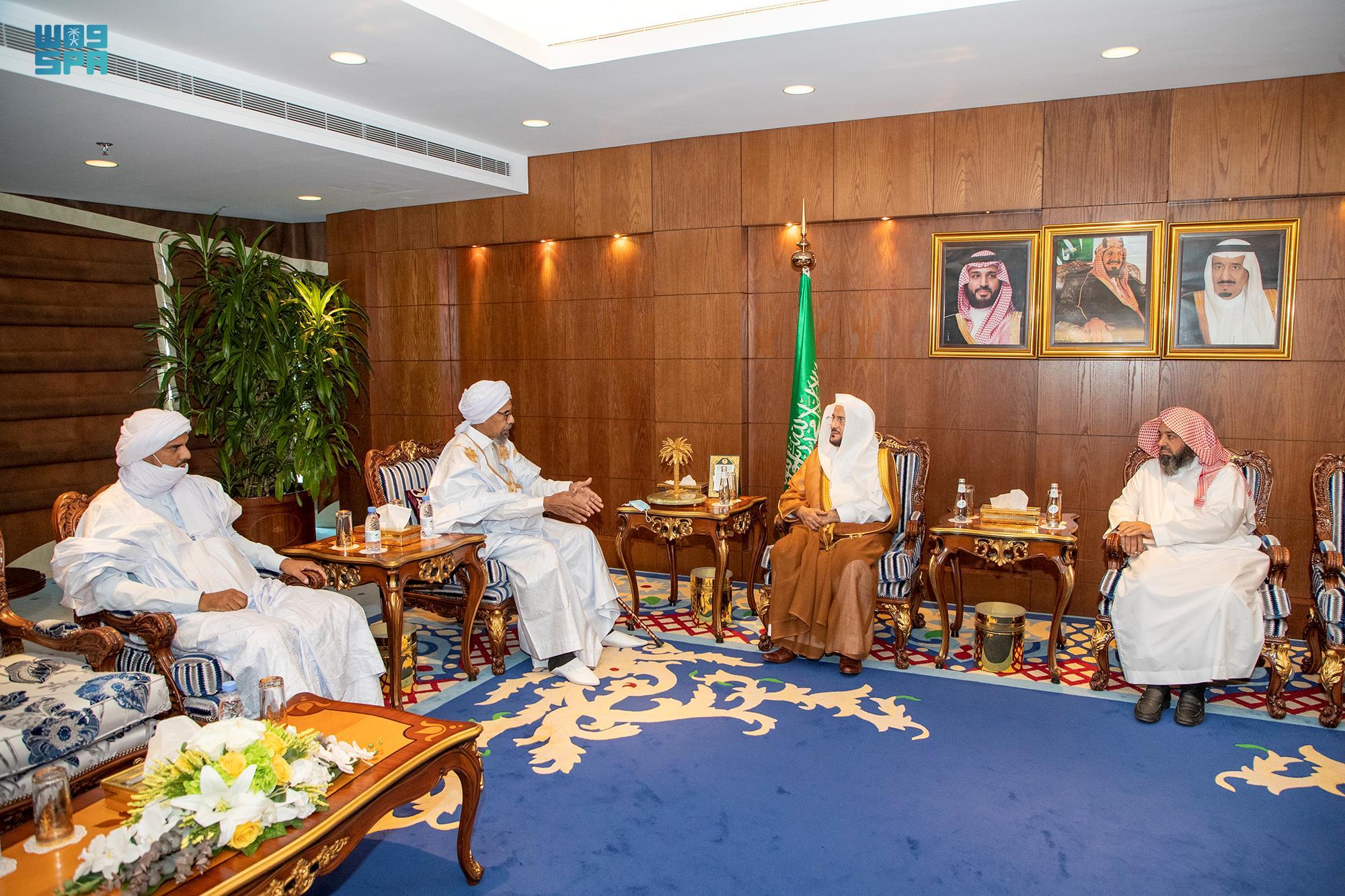 Minister of Islamic Affairs Receives Grand Mufti of Mauritania