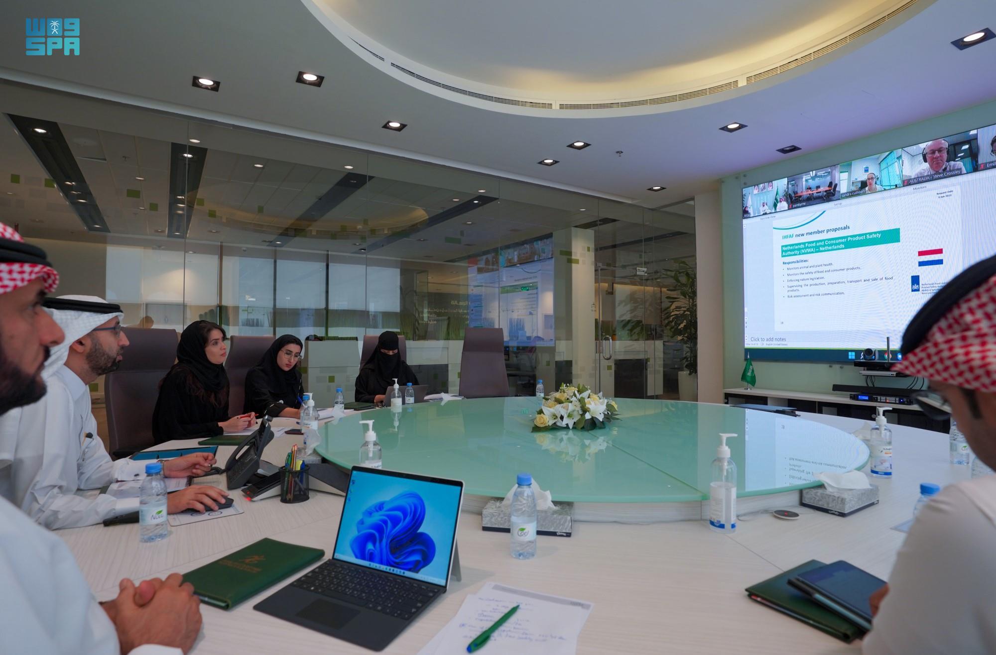 عام / "الغذاء والدواء" تشارك في منتدى رؤساء الجهات الرقابية على الغذاء ...