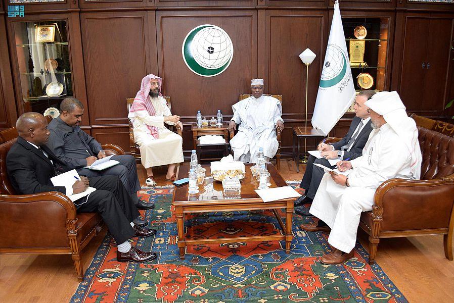 OIC Secretary General Receives Secretary General of Islamic Chamber of ...