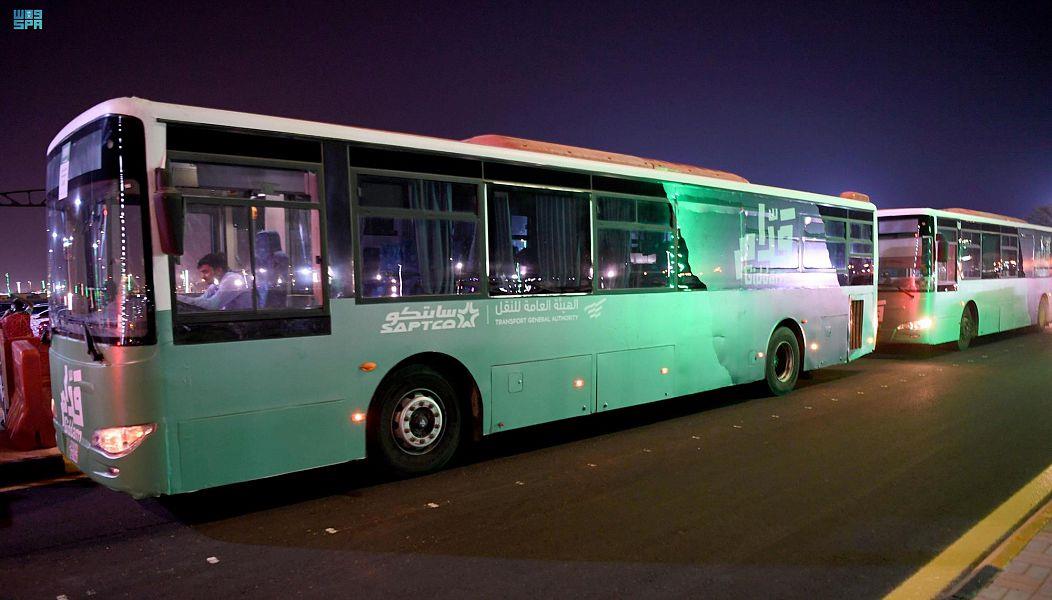 Coup d'envoi du service de bus pour le transport des fans de football ...