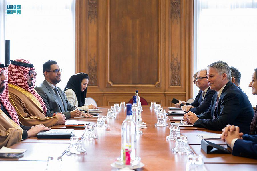 Minister of Economy and Planning and OECD Secretary General Discuss ...