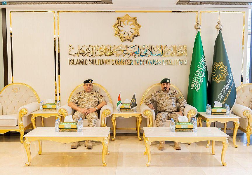 IMCTC Secretary General Receives Jordanian Military Attaché to Saudi Arabia