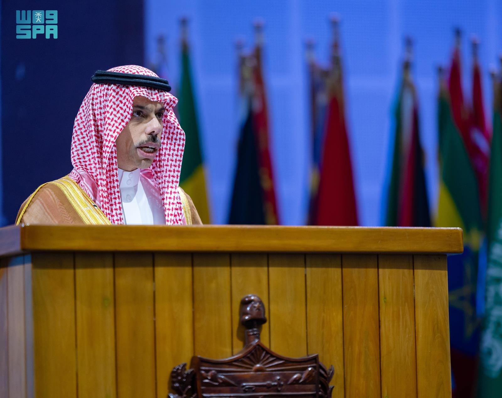 Deputizing for the Custodian of the Two Holy Mosques, Foreign Minister ...