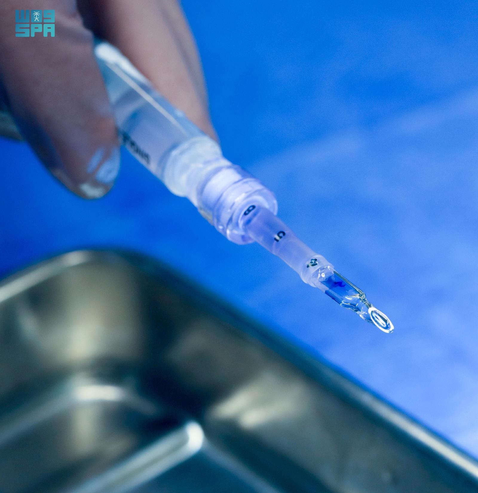 KKESH Performs First of its Kind in the Middle East Corneal Transplant