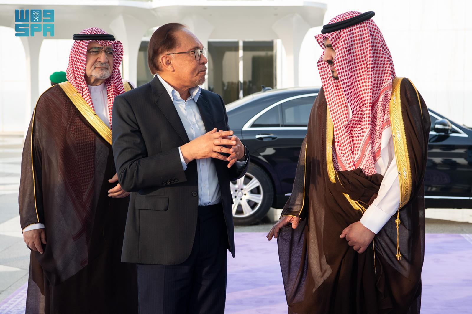 Malaysian Prime Minister Leaves Jeddah