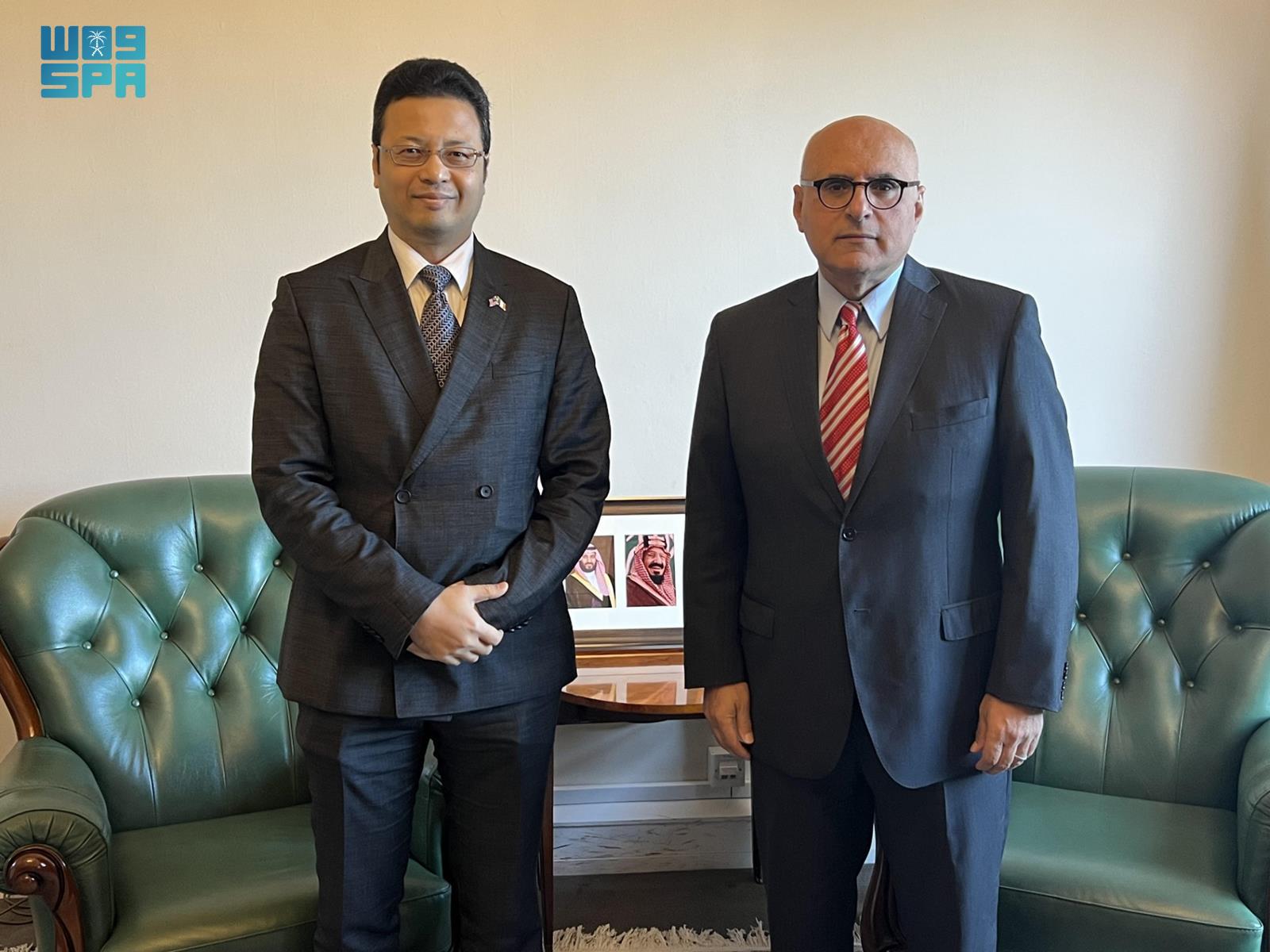 Saudi Ambassador Receives Malaysian Ambassador to Ireland