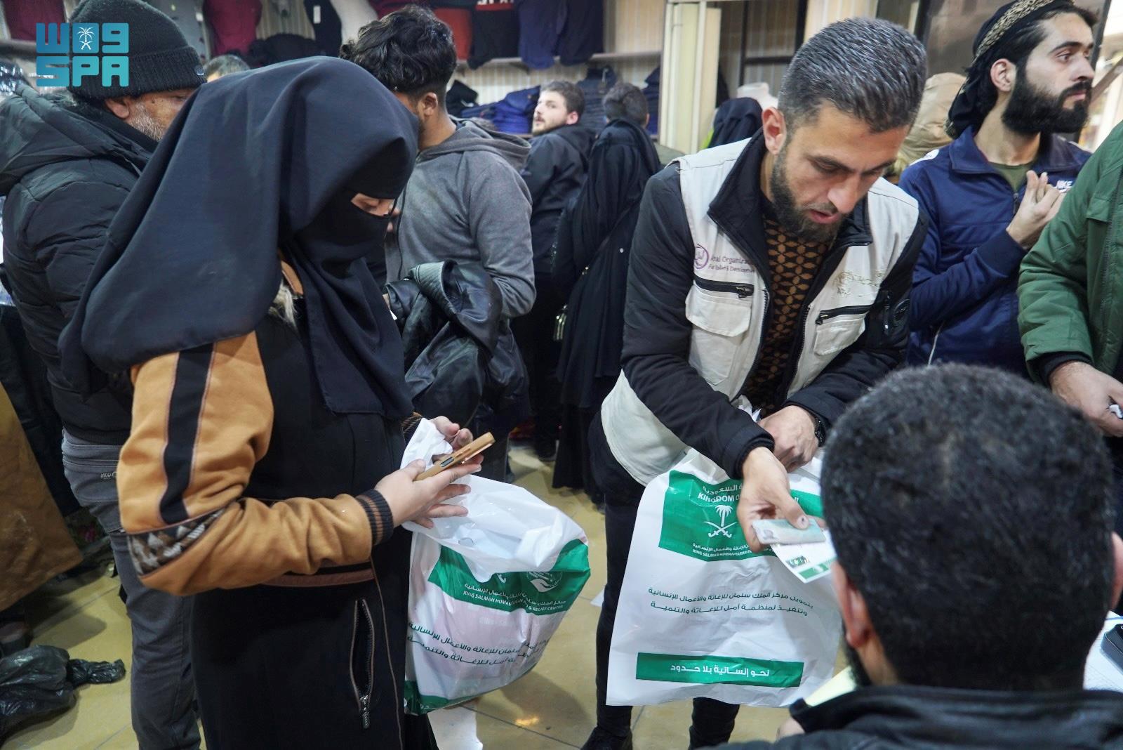 KSrelief Distributes 1,500 Shopping Vouchers to Families Affected by ...
