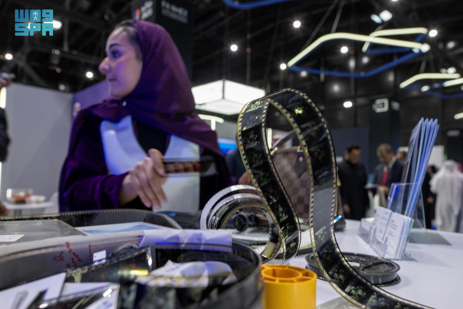 Minister of Media Inaugurates Future of Media Exhibition 'FOMEX'
