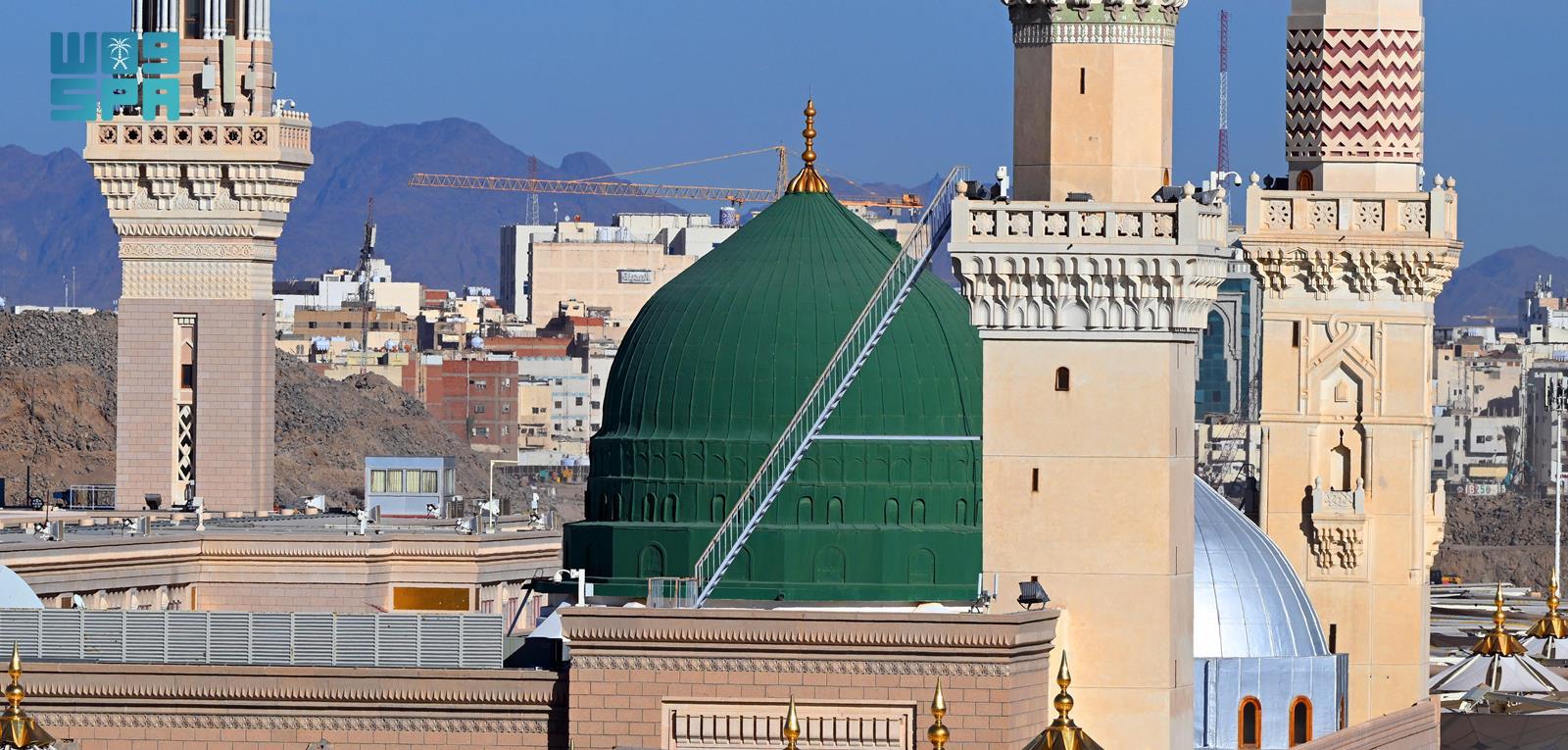 Prophet's Mosque Moving Domes – A Stunning Feat of Engineering