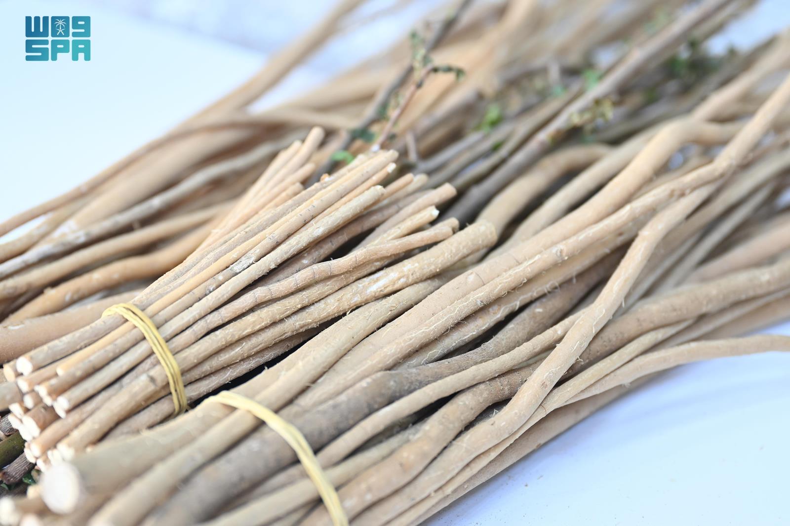 Siwak Sees Surge in Demand During Ramadan