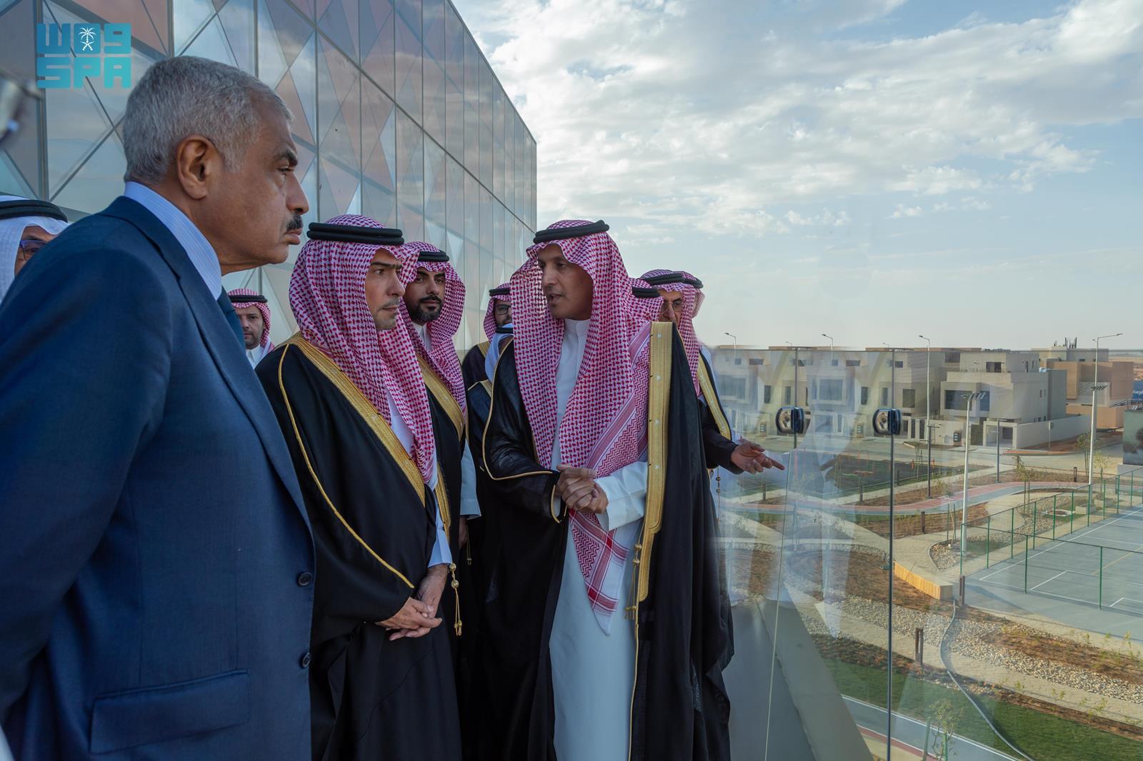 Housing Minister Attends Ceremony Launching Banan City Project in ...