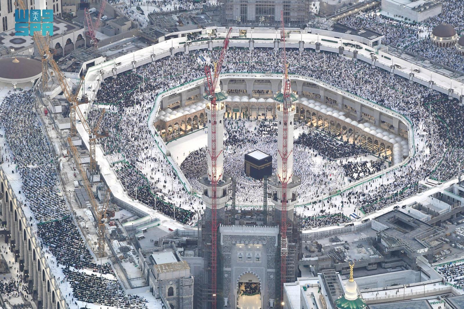 SPA Captures Smooth Flow of Grand Mosque Visitors from Security ...