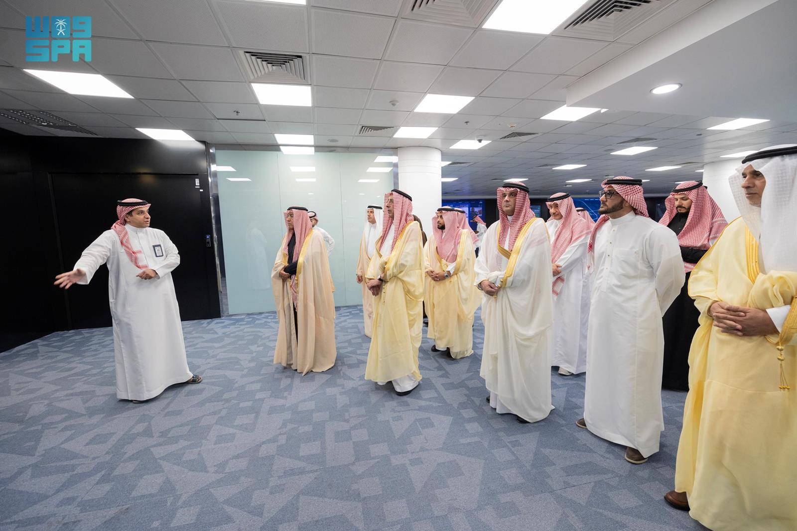 علوم وتقنيات الرئيس التنفيذي للهيئة الملكية لمدينة الرياض يطّلع على