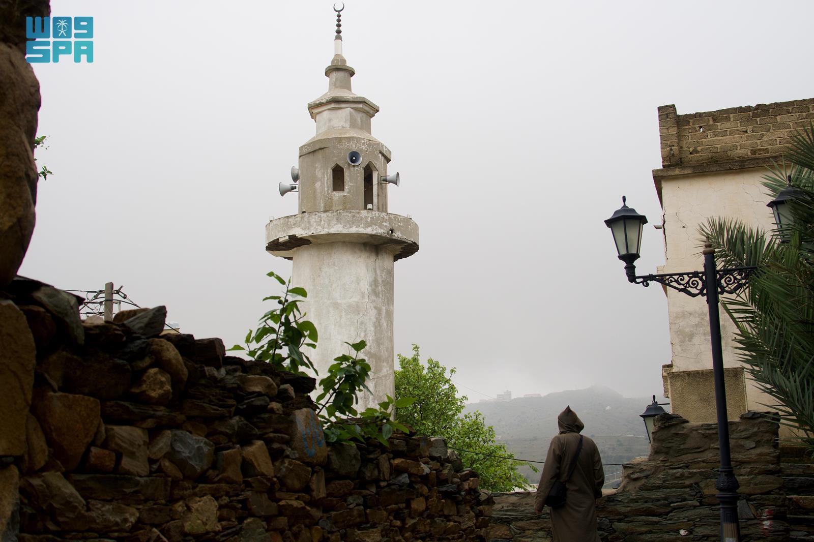 Al-Ghamdi Brothers Restore Old Archaeological Building in Al-Dhafir ...