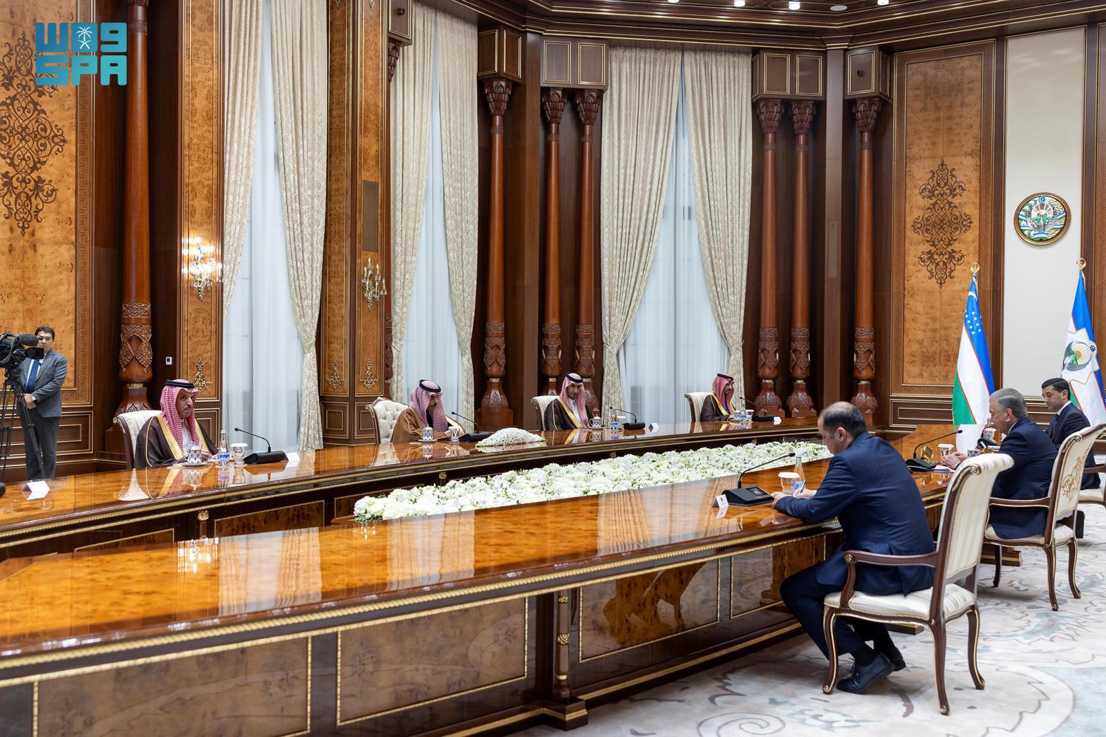 Uzbek President Receives Saudi Foreign Minister