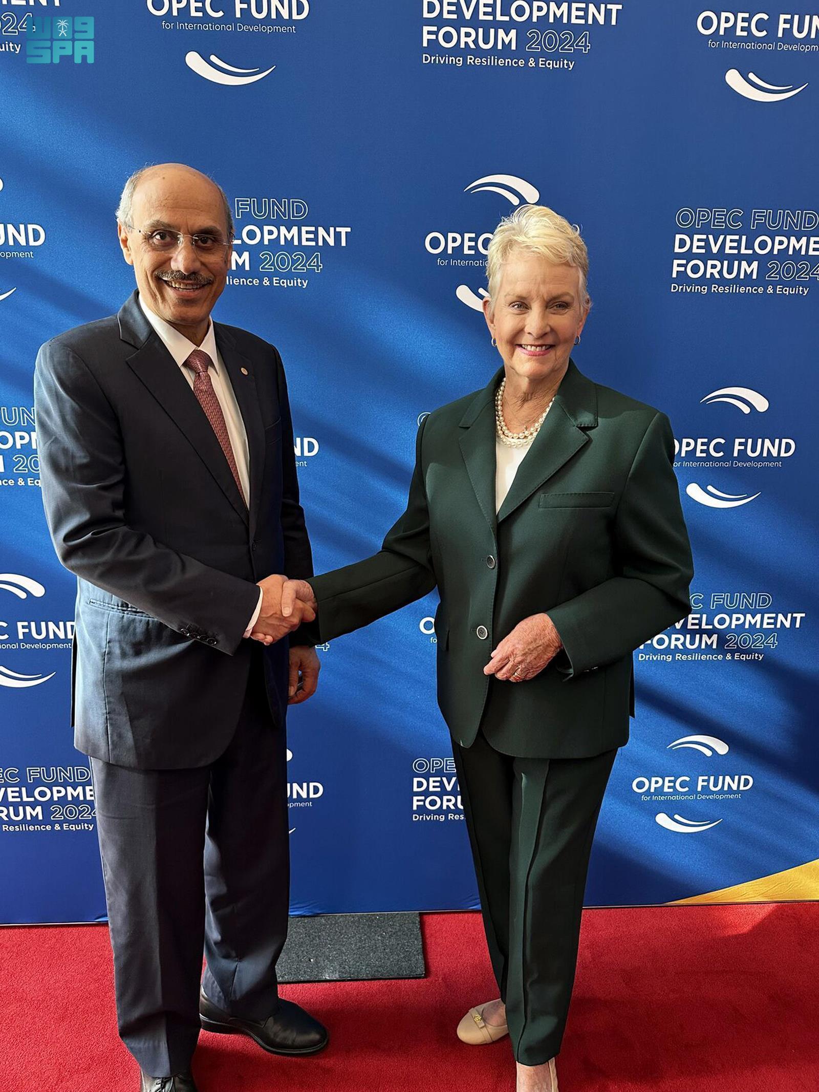 IsDB President Meets WFP Chief at OPEC Development Forum