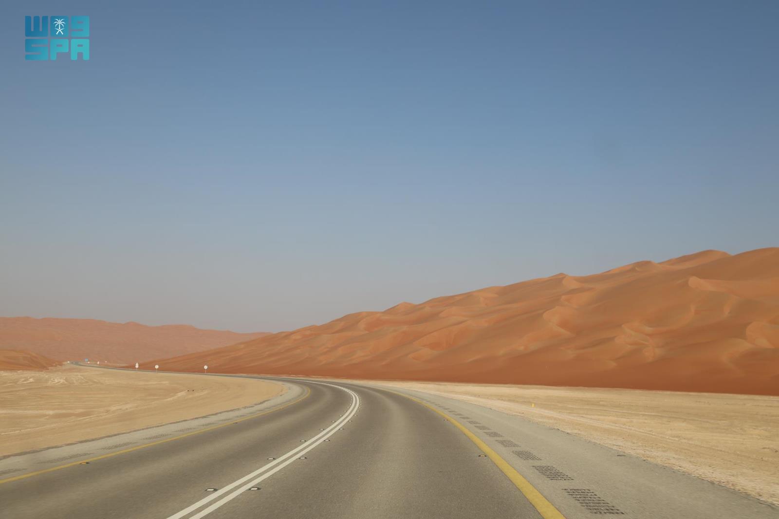 Saudi-Oman Highway: Engineering Marvel in Empty Quarter, Boosting Trade ...
