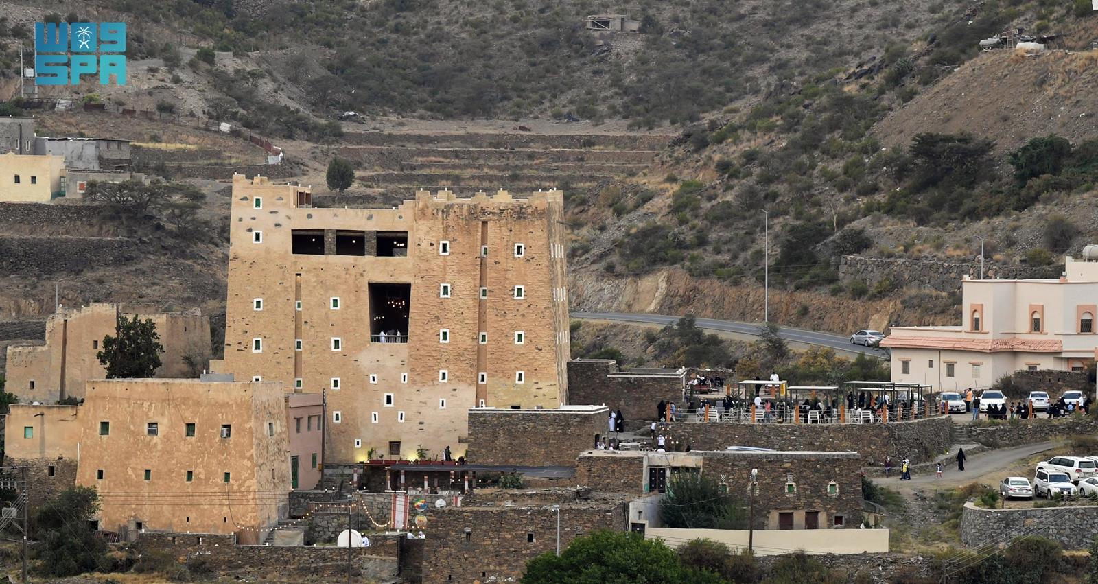 Abu Sarrah Palaces: Historical Gems in the Heart of Aseer Region