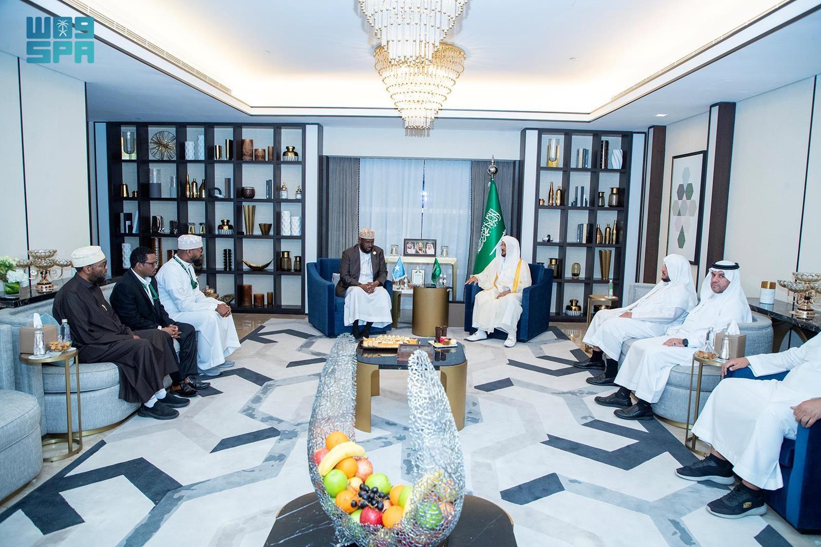 Minister of Islamic Affairs Meets with Religious Affairs Ministers of ...