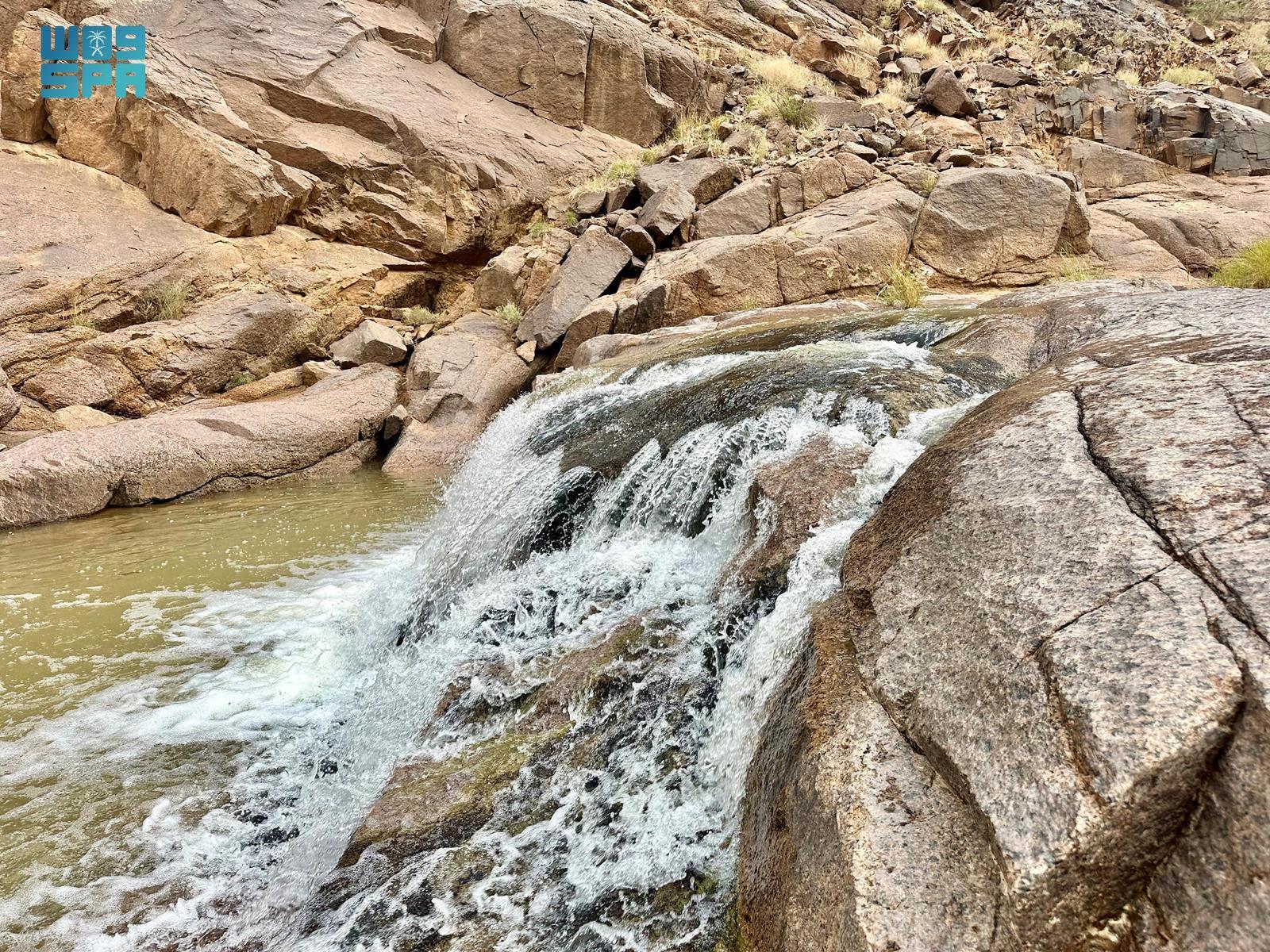 Al Qamra Valley: A Gem of Natural Beauty in Najran