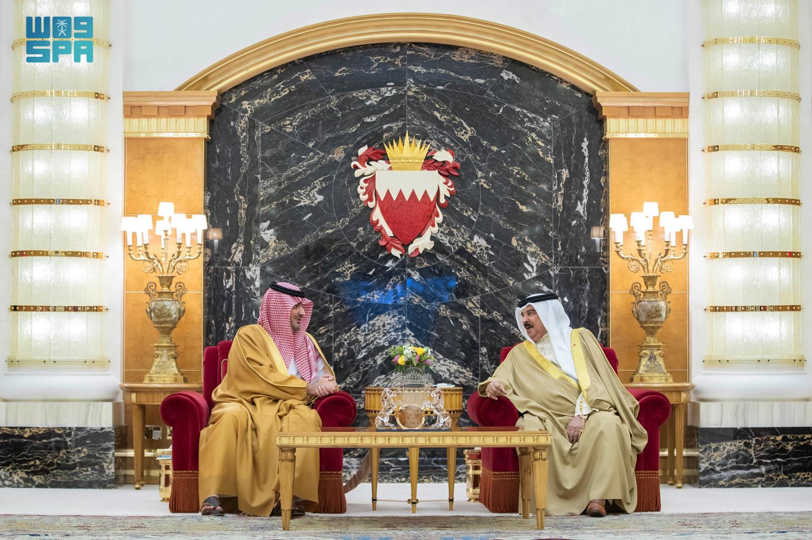 King of Bahrain Receives Saudi Minister of Interior