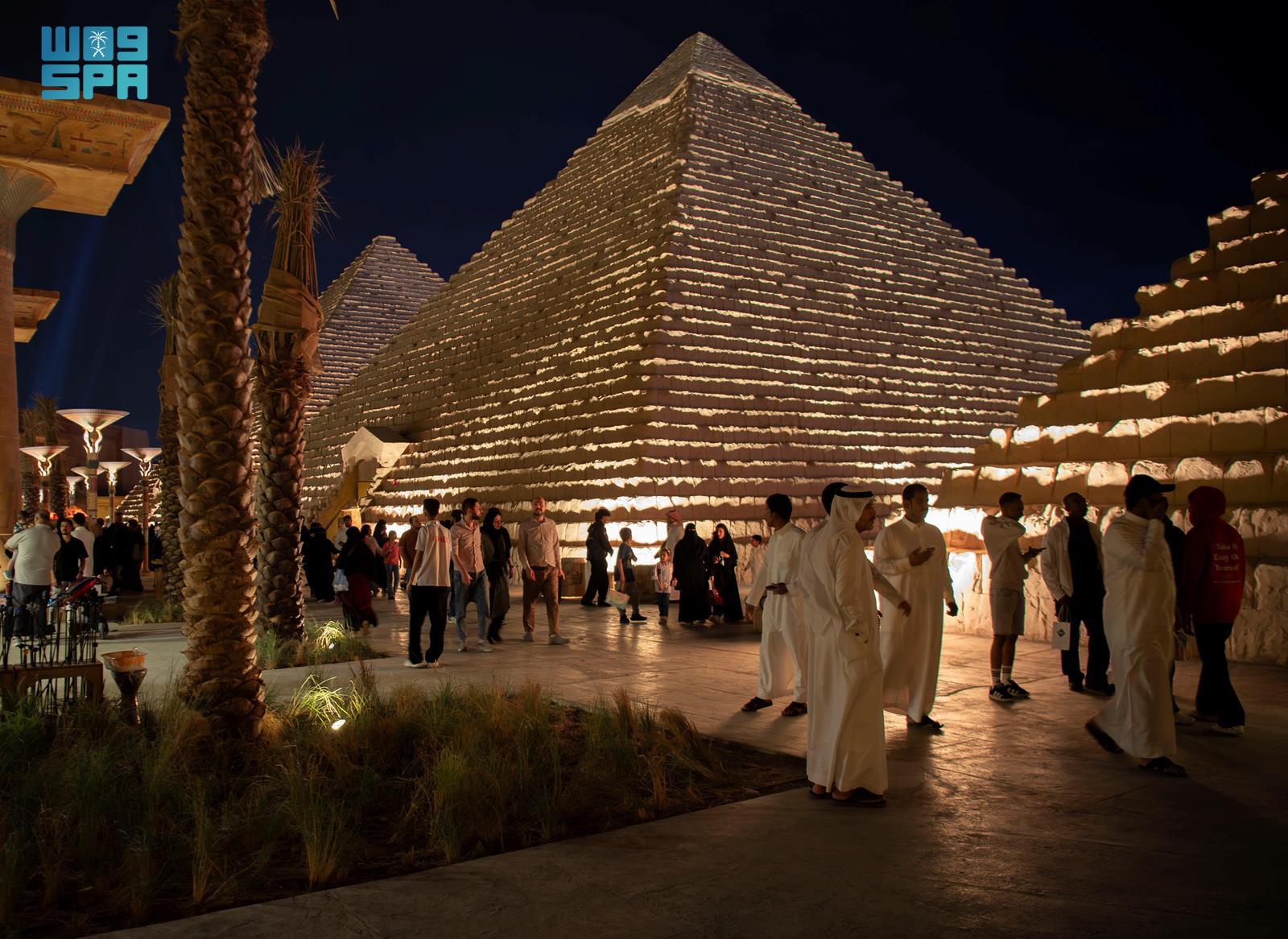 'Pyramid Trail' Attracts Visitors at Egypt Zone in Boulevard World