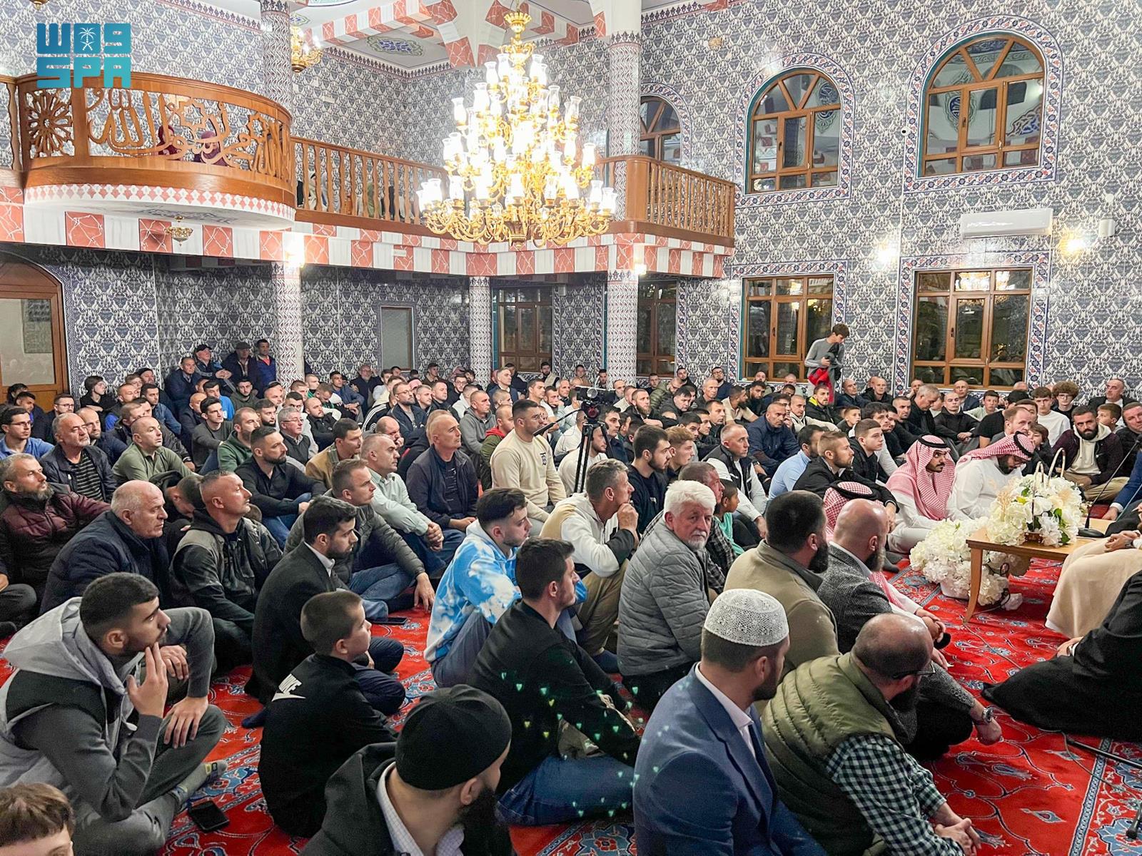 Imam of Prophet's Mosque lectures at Sultan Murat II Mosque in Rožaje