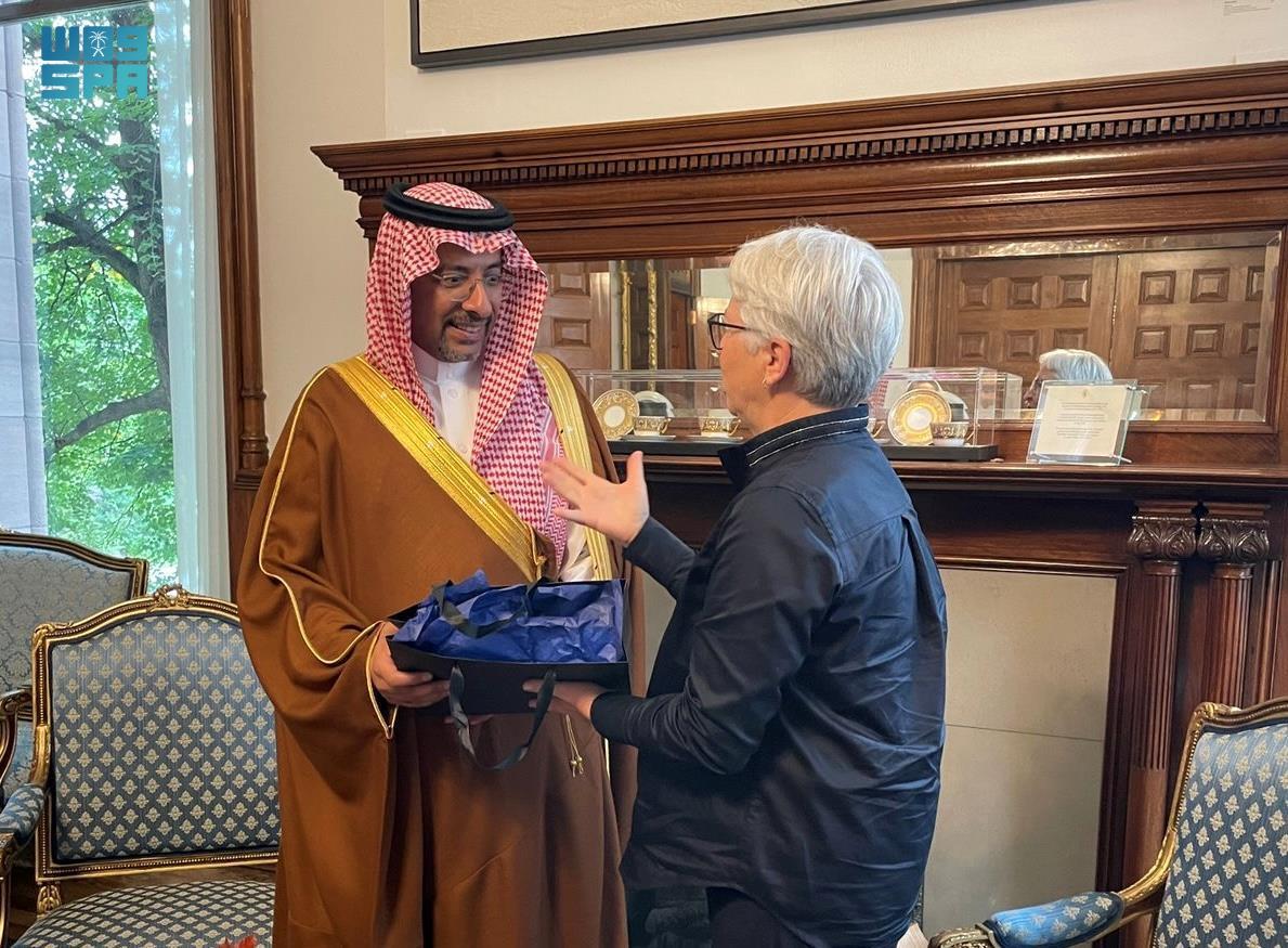 Saudi Industry Minister Discusses Industrial, Mining Collaboration with ...