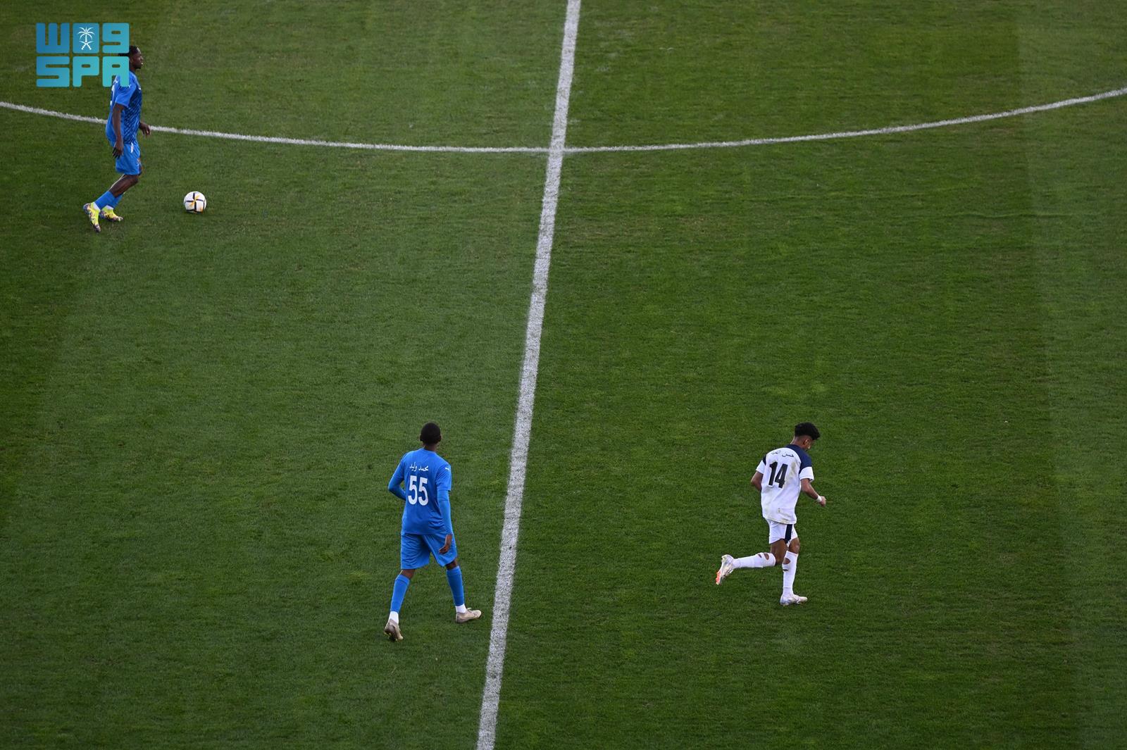 رياضي / التعادل السلبي يحسم مواجهة نيوم والباطن في منافسات دوري الدرجة ...