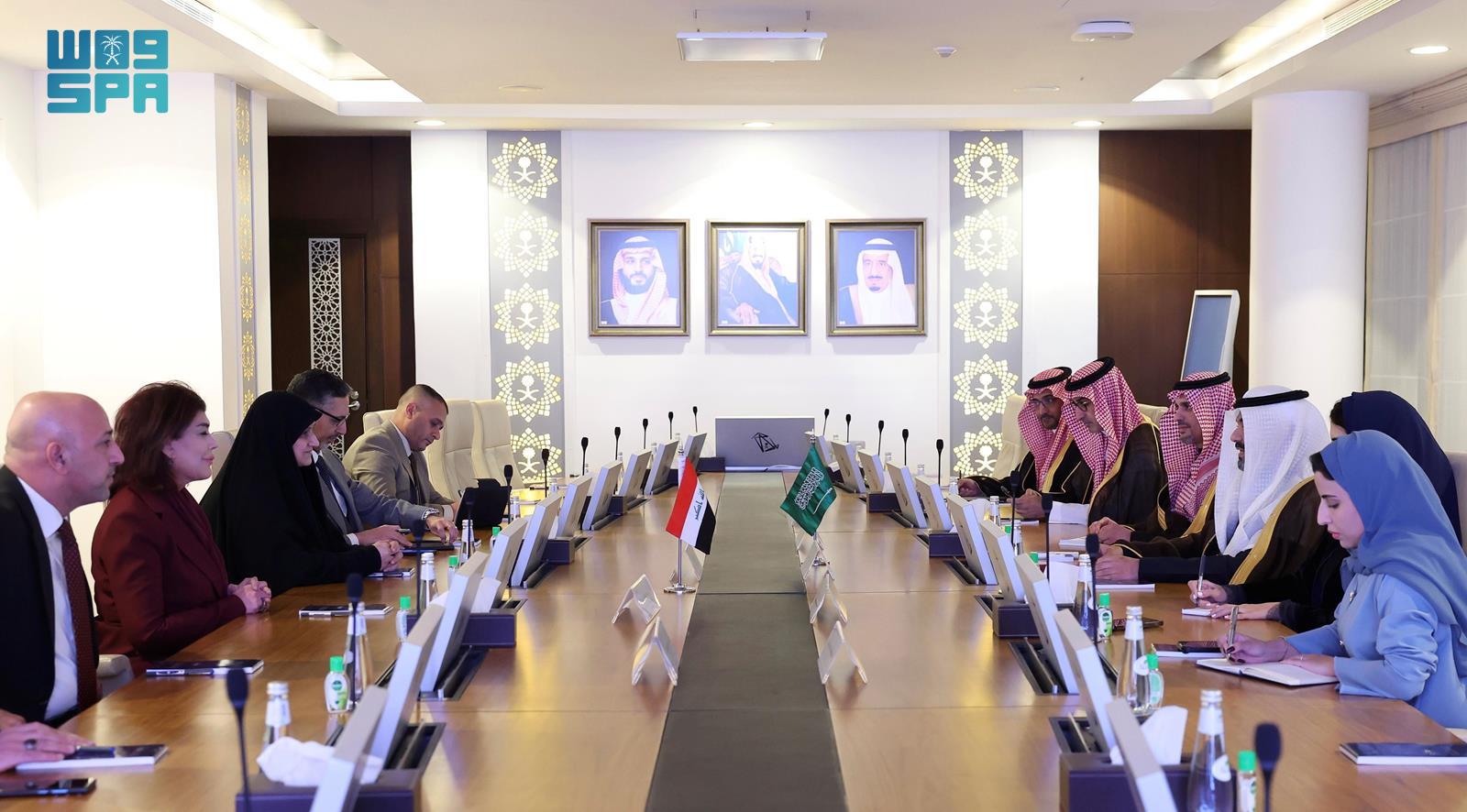 Saudi Communications Minister Meets Iraqi Counterpart to Strengthen ...