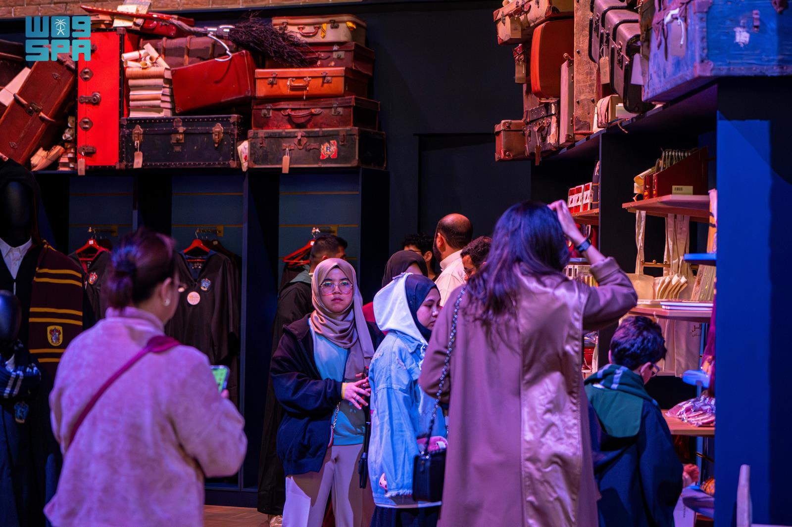 'Harry Potter' Takes Visitors on Magical Adventure in Boulevard City ...