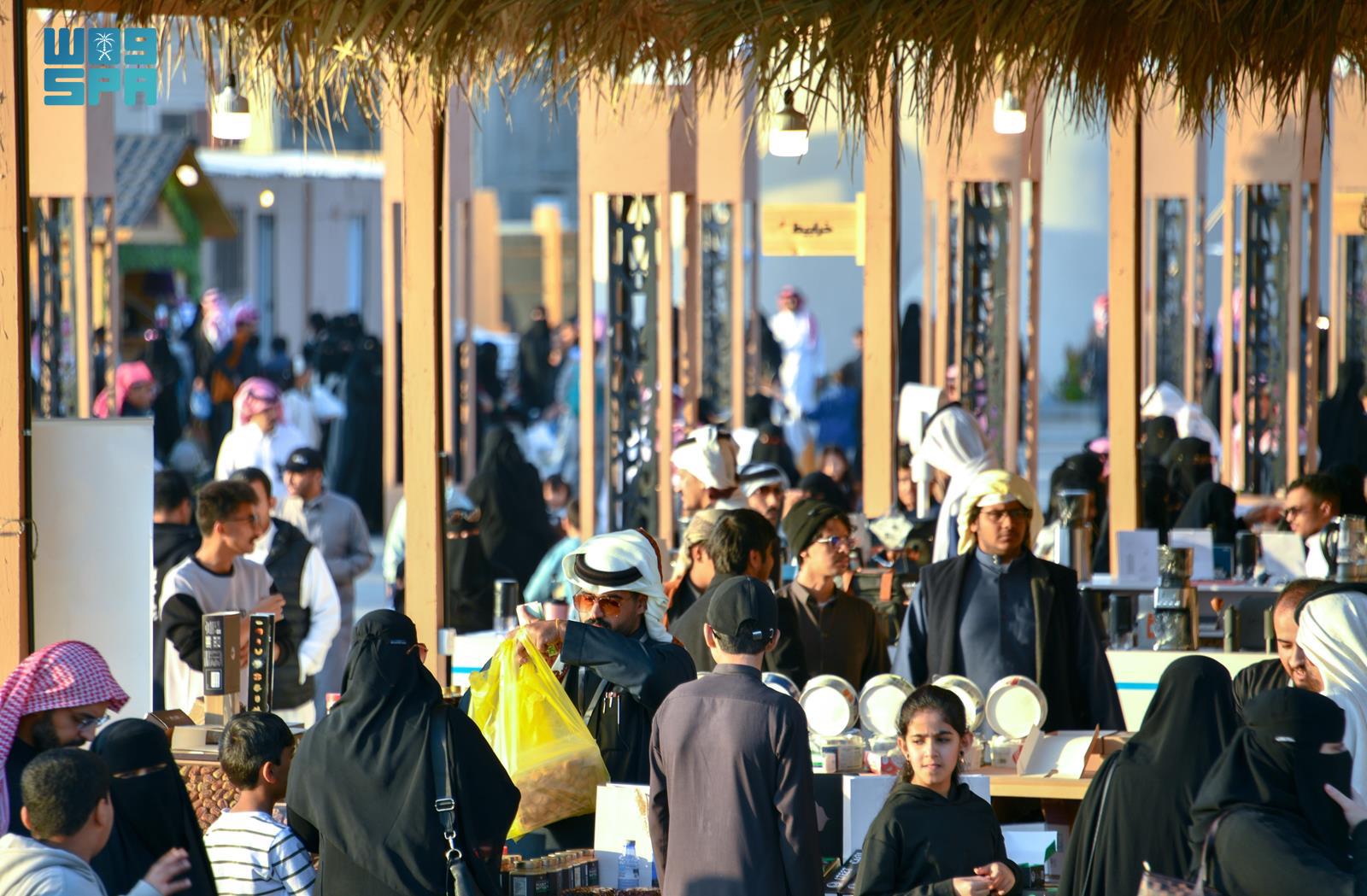 High Turnout at First Al-Kharj Festival of Saudi Dates, Coffee