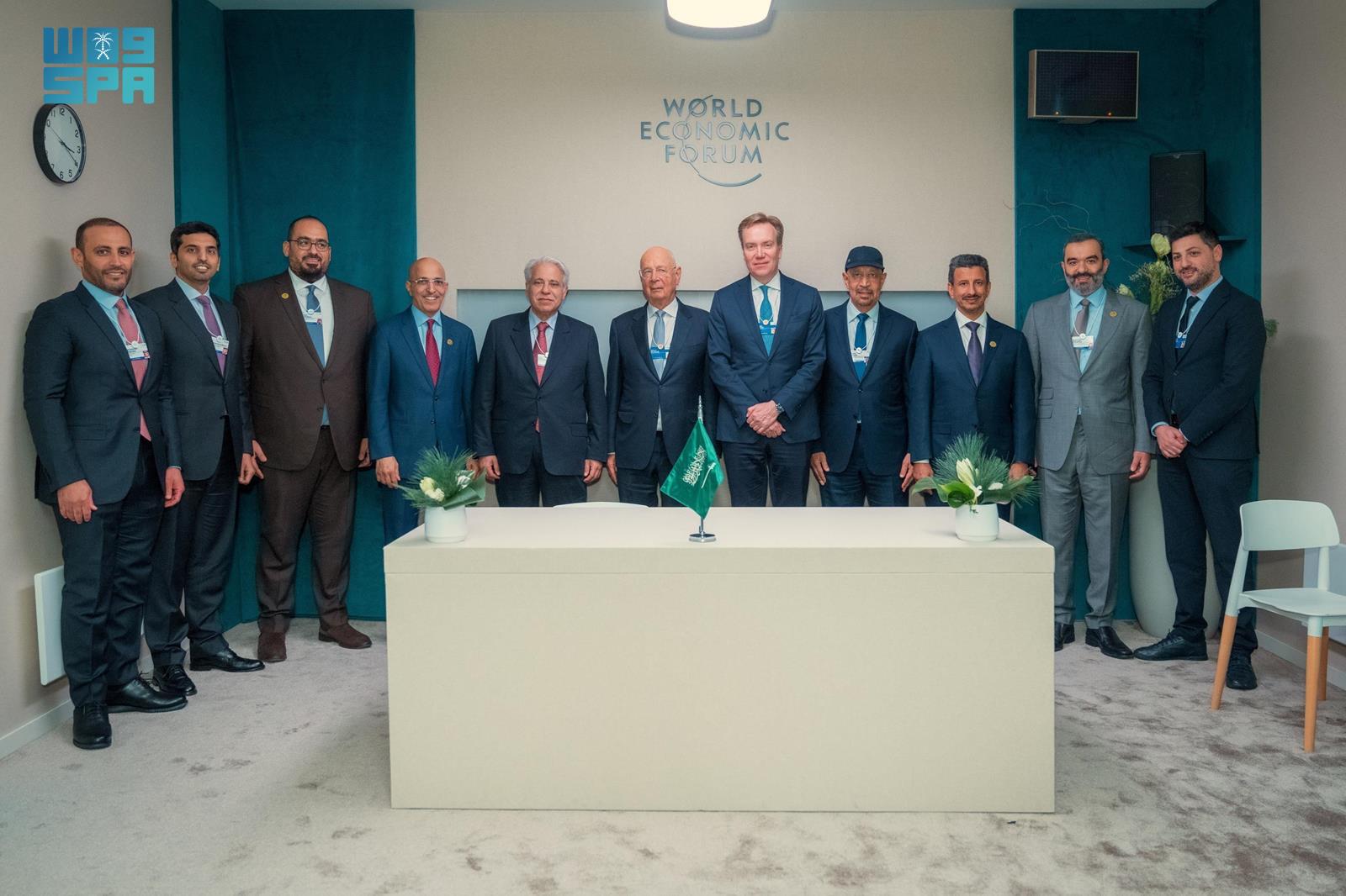 Saudi Delegation to World Economic Forum Annual Meeting 2025 Meets with ...