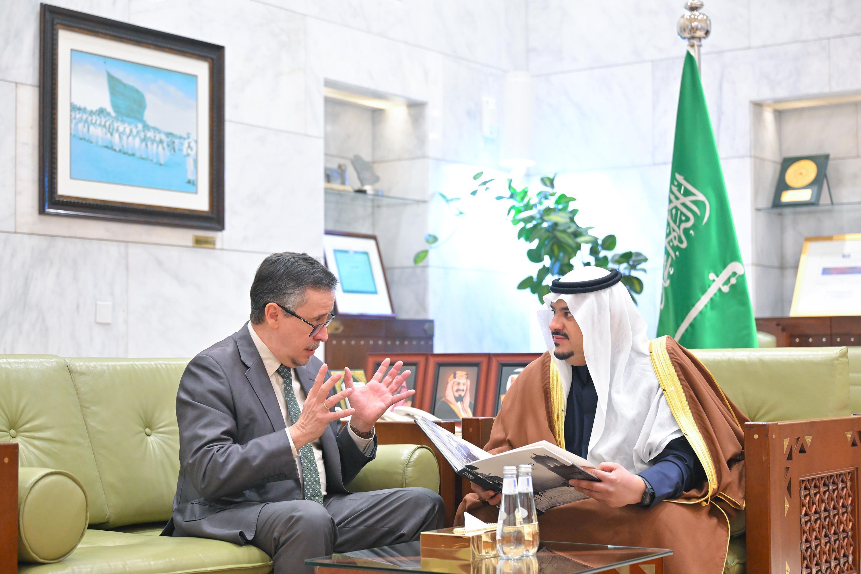 Riyadh Deputy Governor Receives Peru's Ambassador to Saudi Arabia