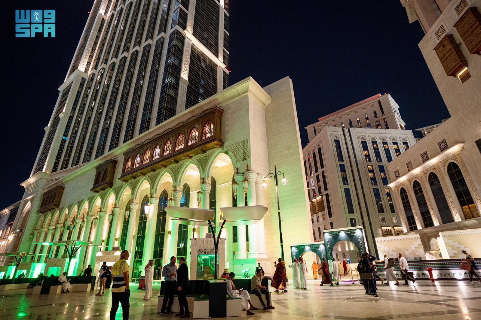 Makkah's Address Walkway: Unique Shopping Experience Blending Culture ...