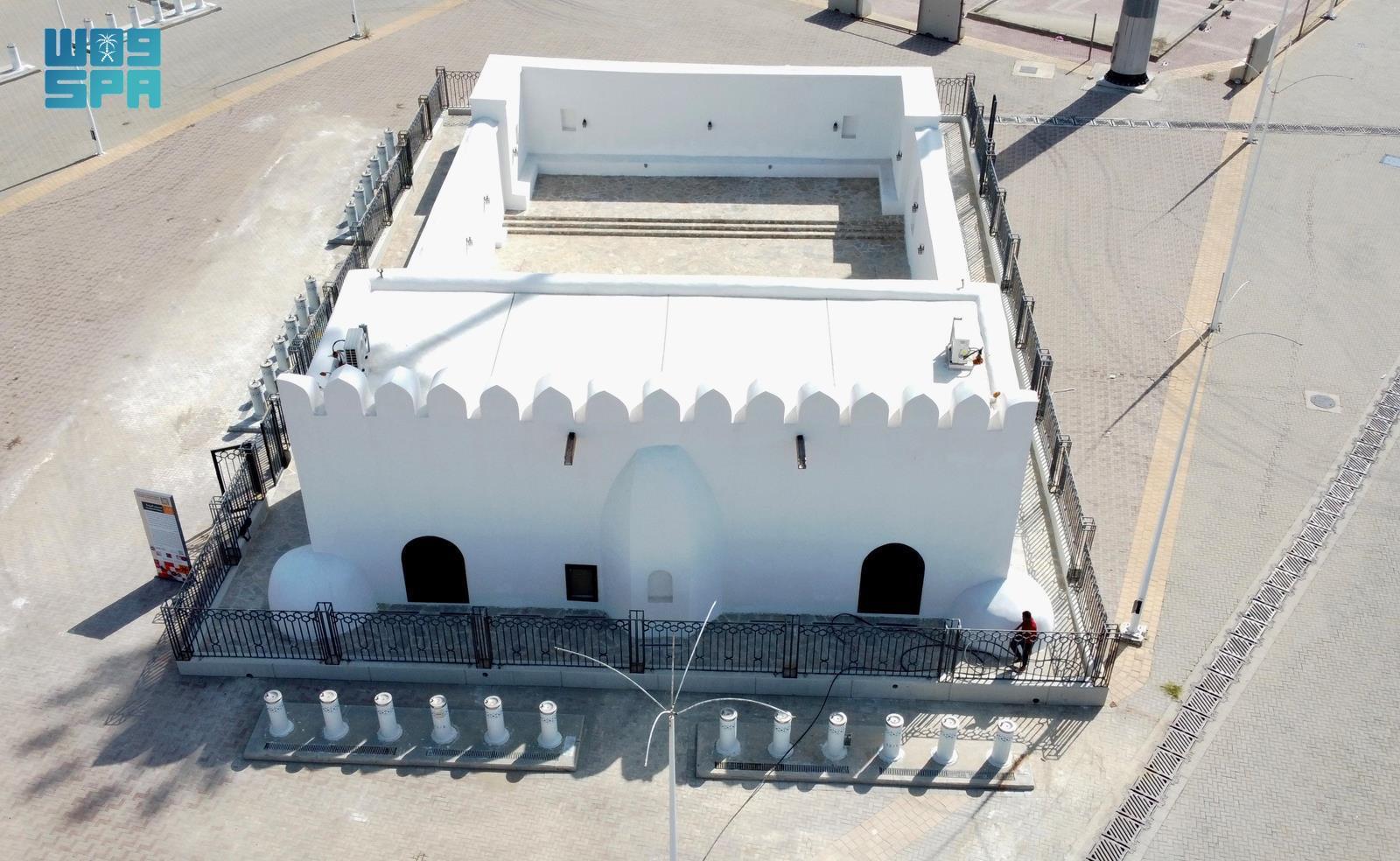 Mohammed bin Salman Mosques Project Renovates Historic Al-Bayah Mosque ...