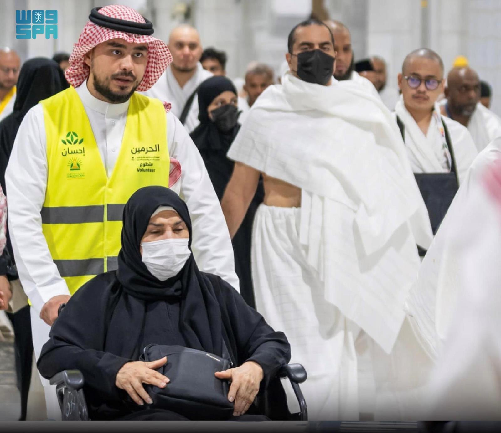 Five Volunteer Fields at the Grand Mosque During Ramadan to Enhance ...