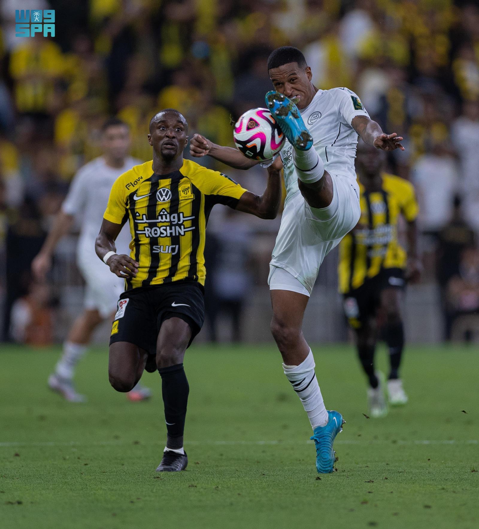 Al-Ittihad Beats Al-Shabab 3-2, Qualifies for King's Cup Final