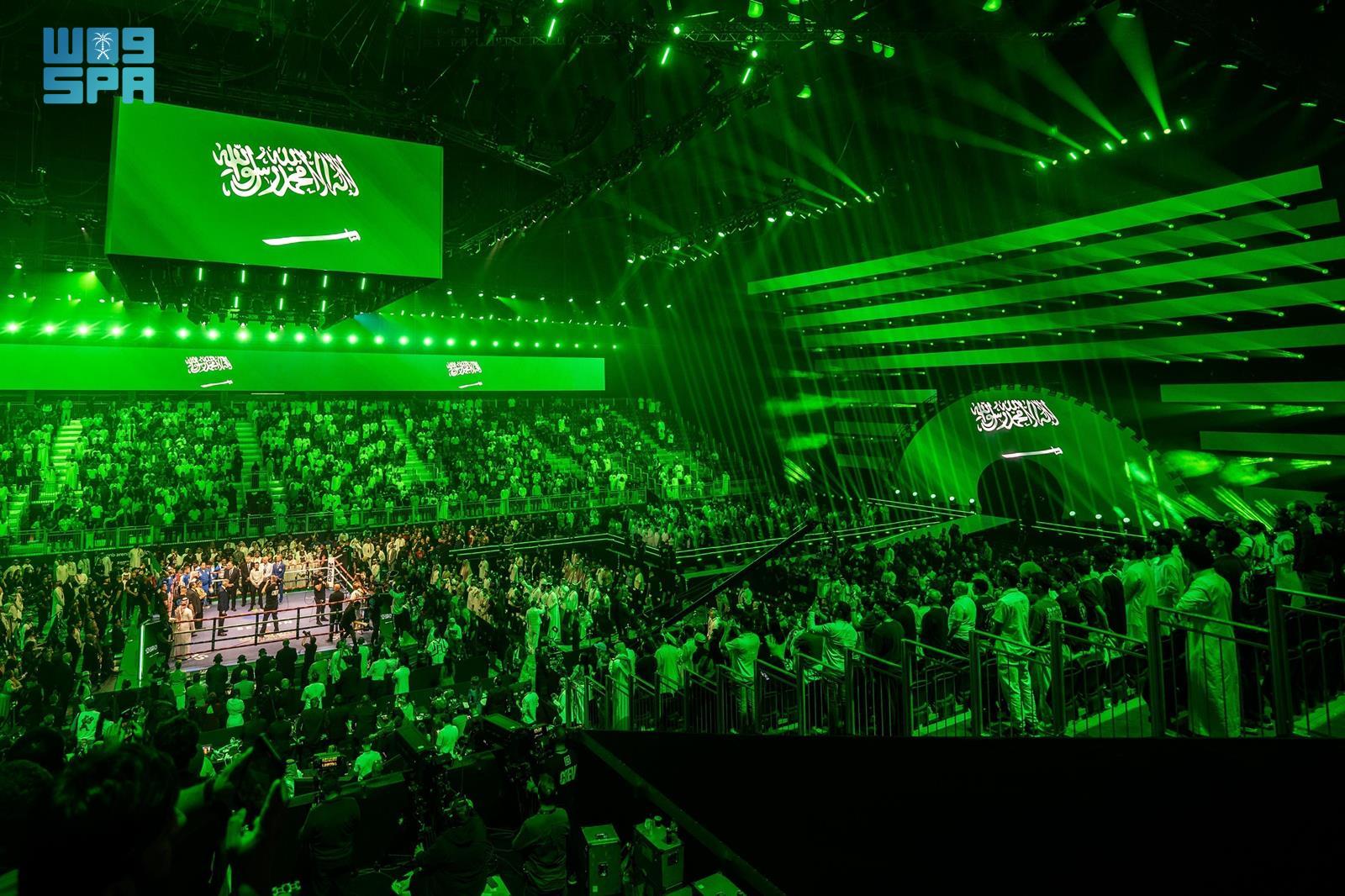 Canelo Álvarez Wins Undisputed Super Middleweight Championship at ...