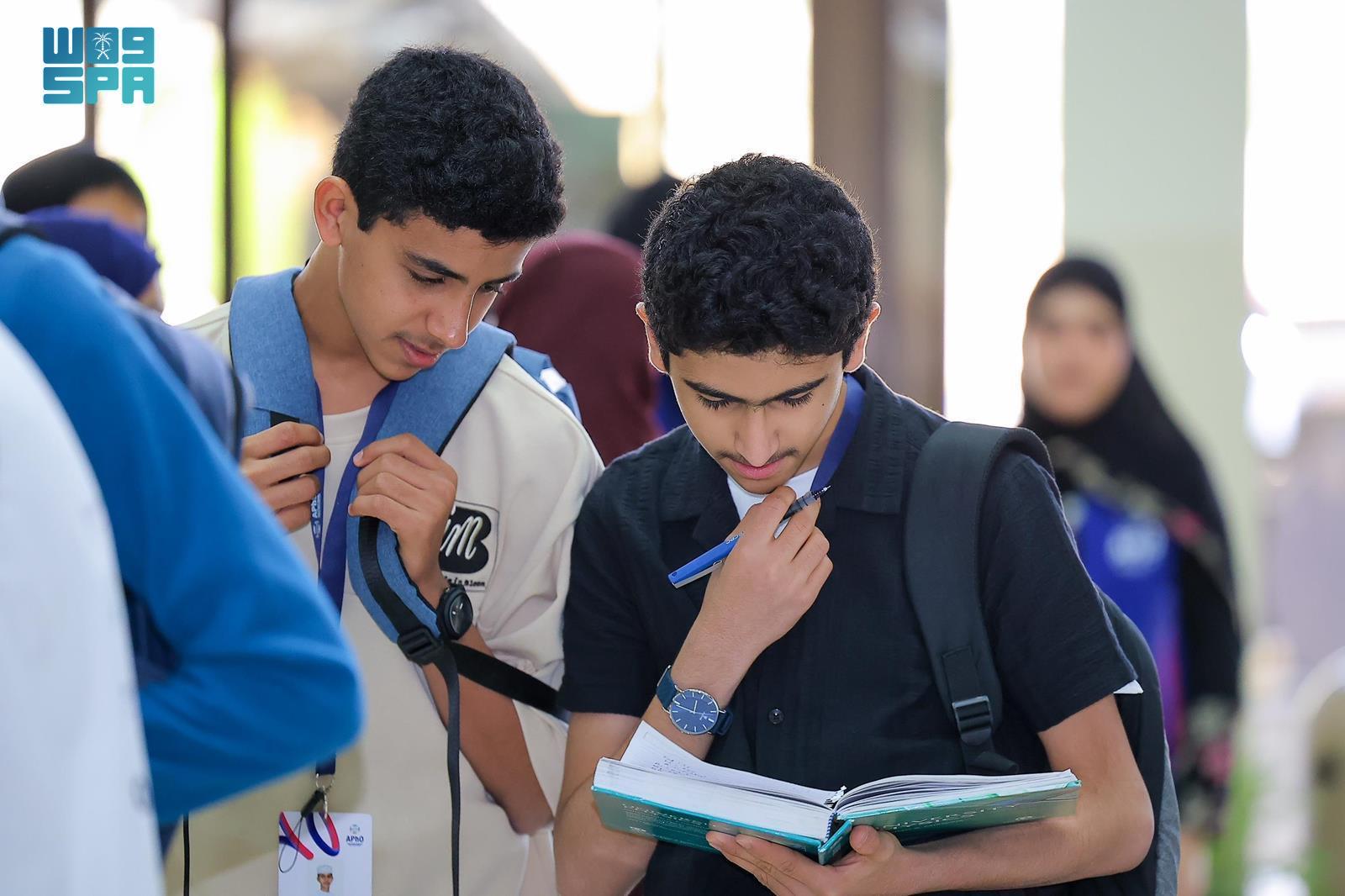 APhO Competitors Await Results after Completing Practical and ...