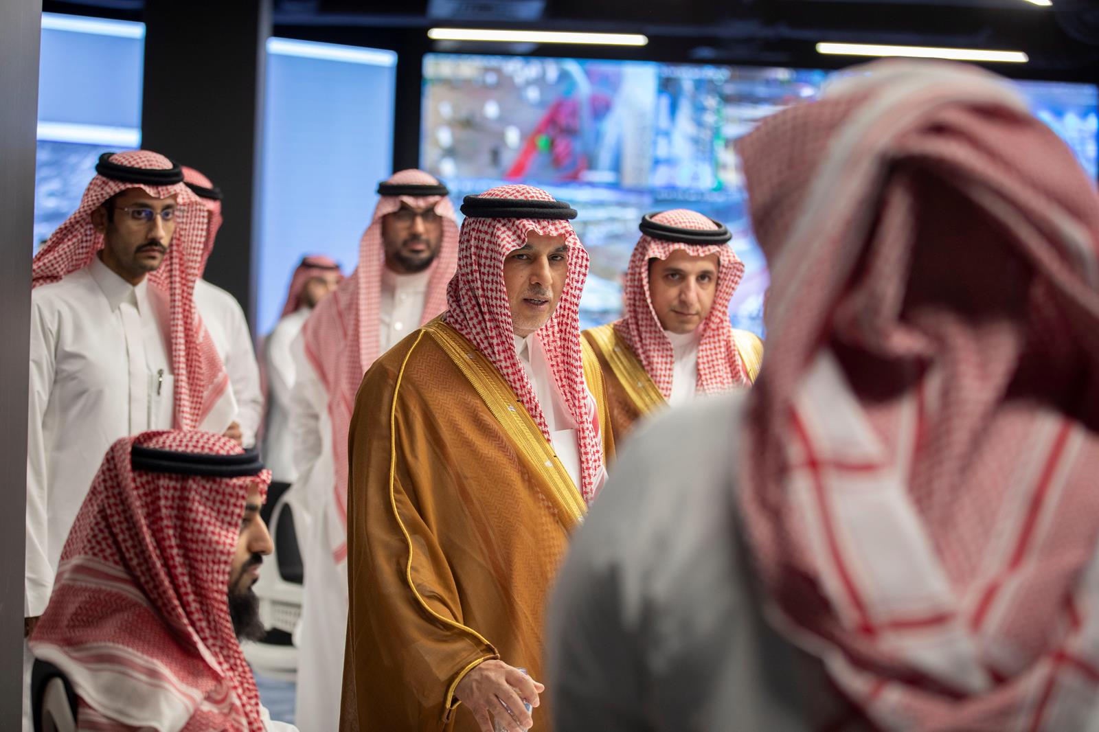 SDAIA President Inspects Operations of Smart Makkah Center to Serve ...