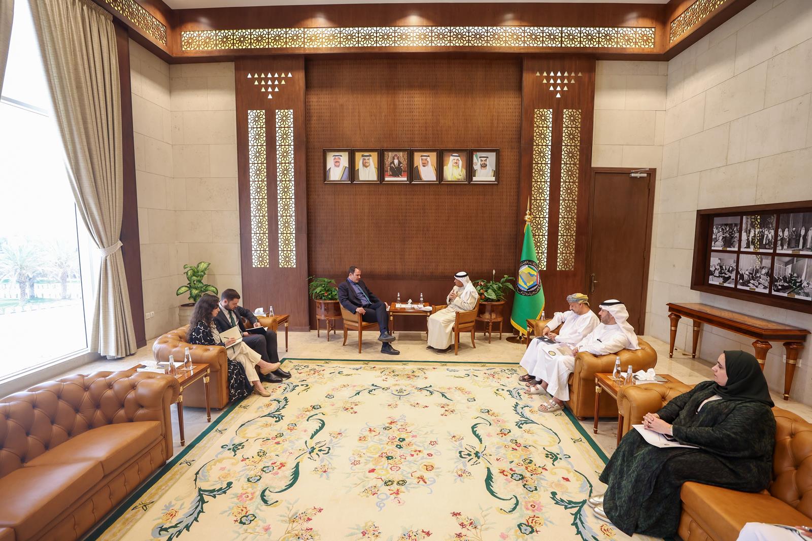 GCC Secretary-General Receives New Zealand's Ambassador to Saudi Arabia
