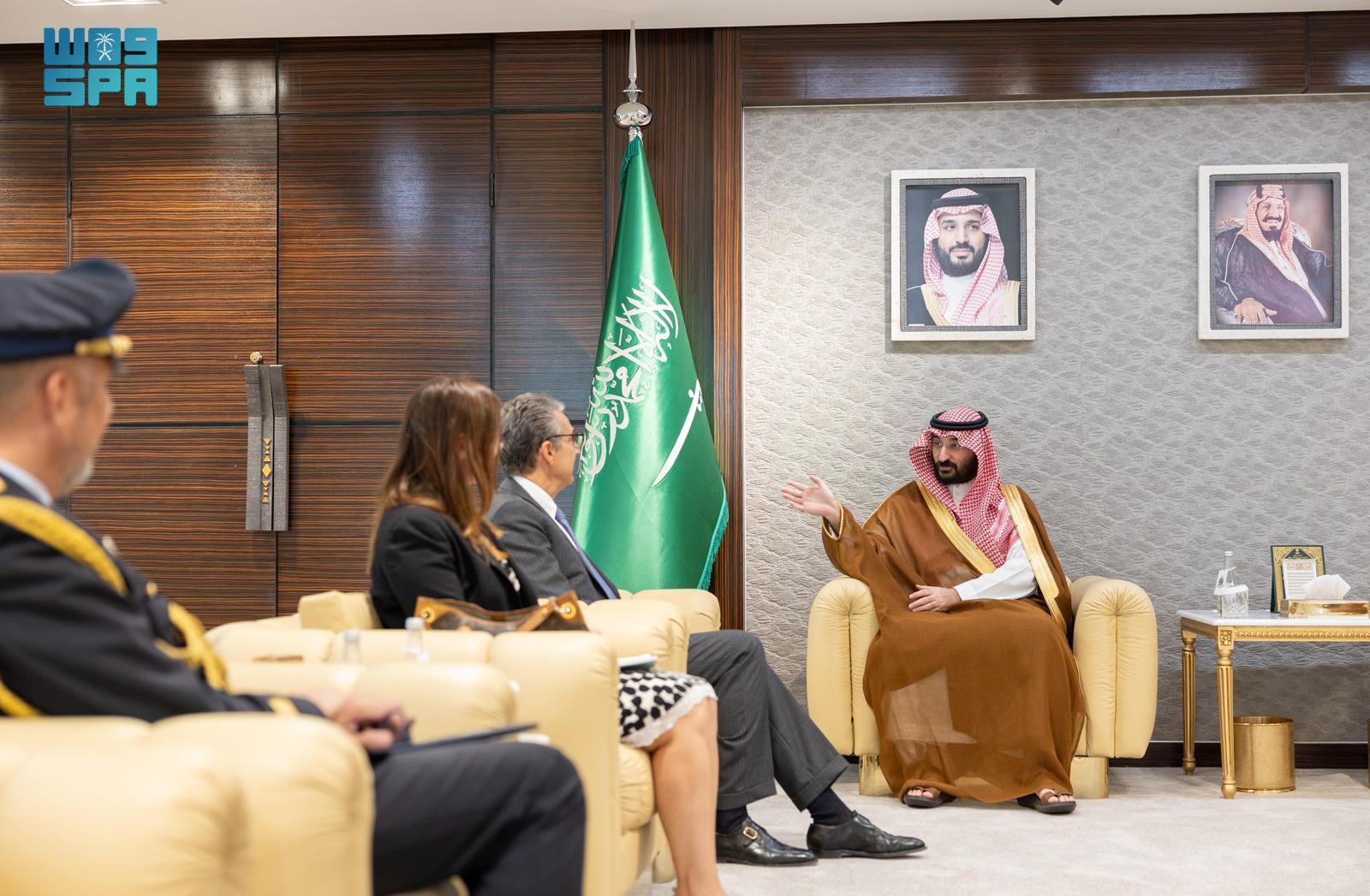 Minister of National Guard Receives Italian Ambassador