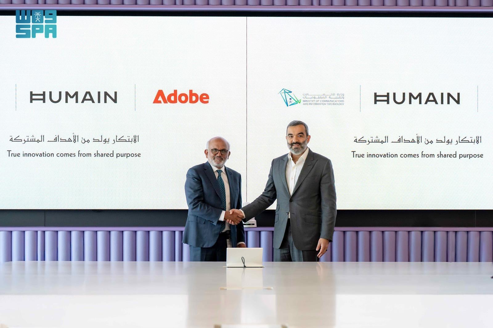 Communications Minister Meets Adobe CEO in San Francisco