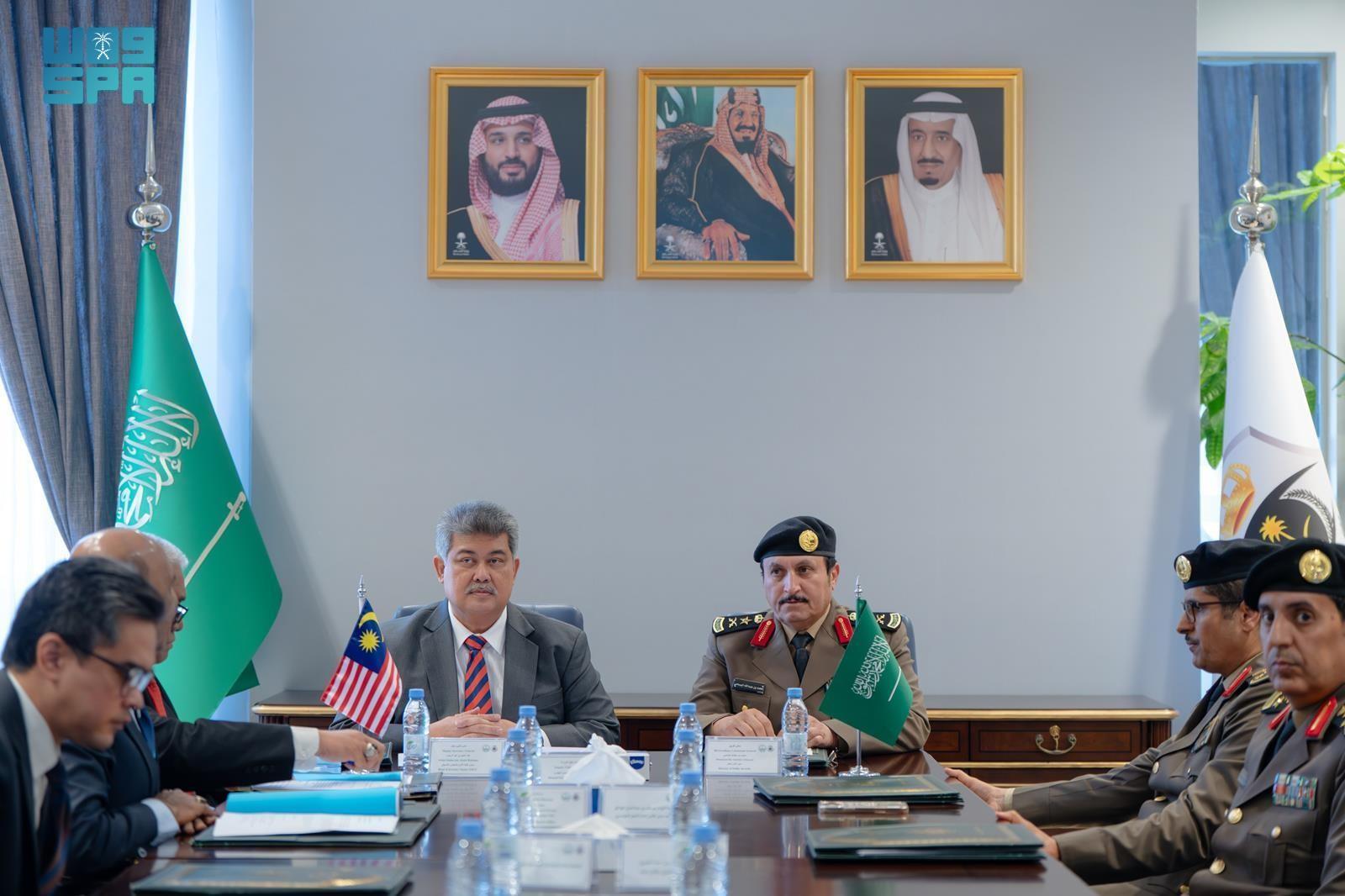 Public Security Chief, Malaysian Security Deputy Hold Saudi–Malaysia ...