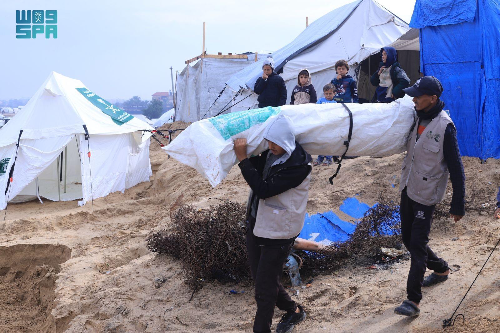 KSrelief Continues Field Efforts to Shelter Displaced Families Affected ...